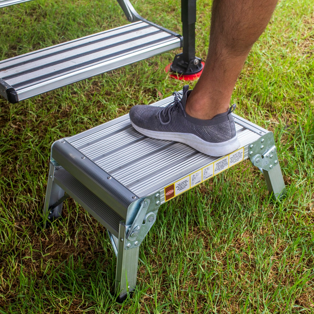 Explore Aluminium Folding Step Stool — MEAN MOTHER 4X4